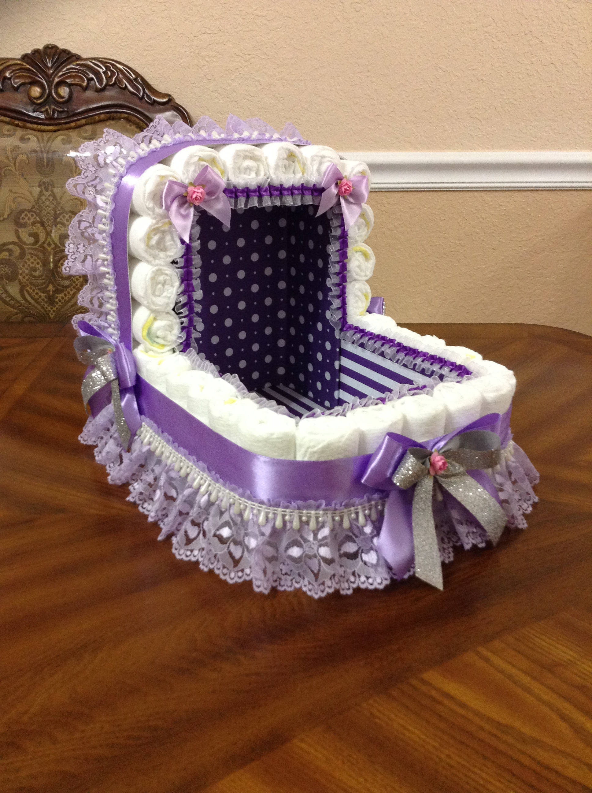 Cute Bassinet Diaper/ Girl Baby Shower/ Elegant Centerpiece / Original ...