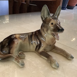 Vintage Porcelain German Shepherd Dog Figurine Large Reclining 10 ...