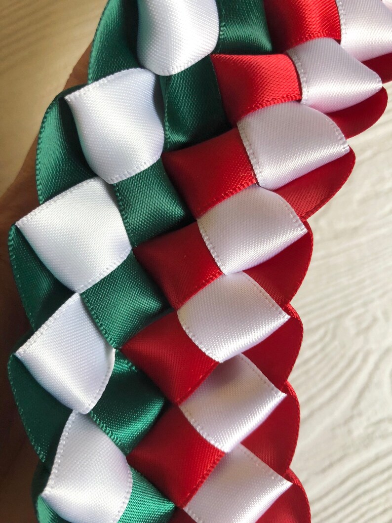 Graduation Lei Mexico Italian Inspired Hunter Green Red White - Etsy