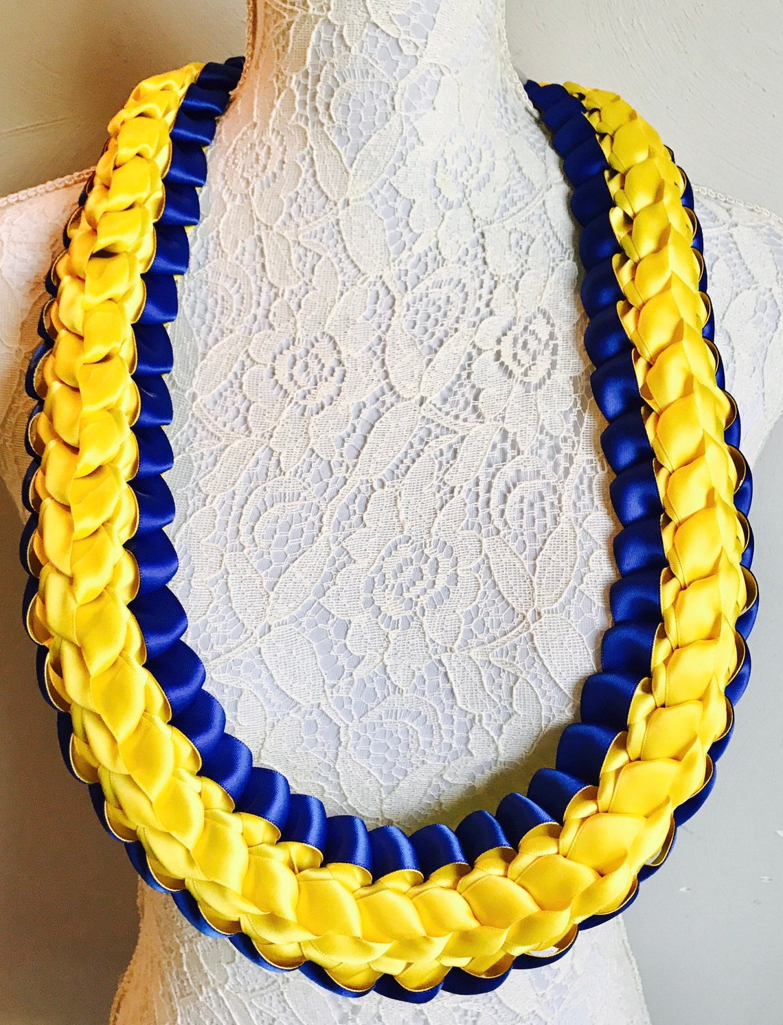 Graduation Lei Ribbon Lei Satin Ribbon Lei College Spirit Lei - Etsy