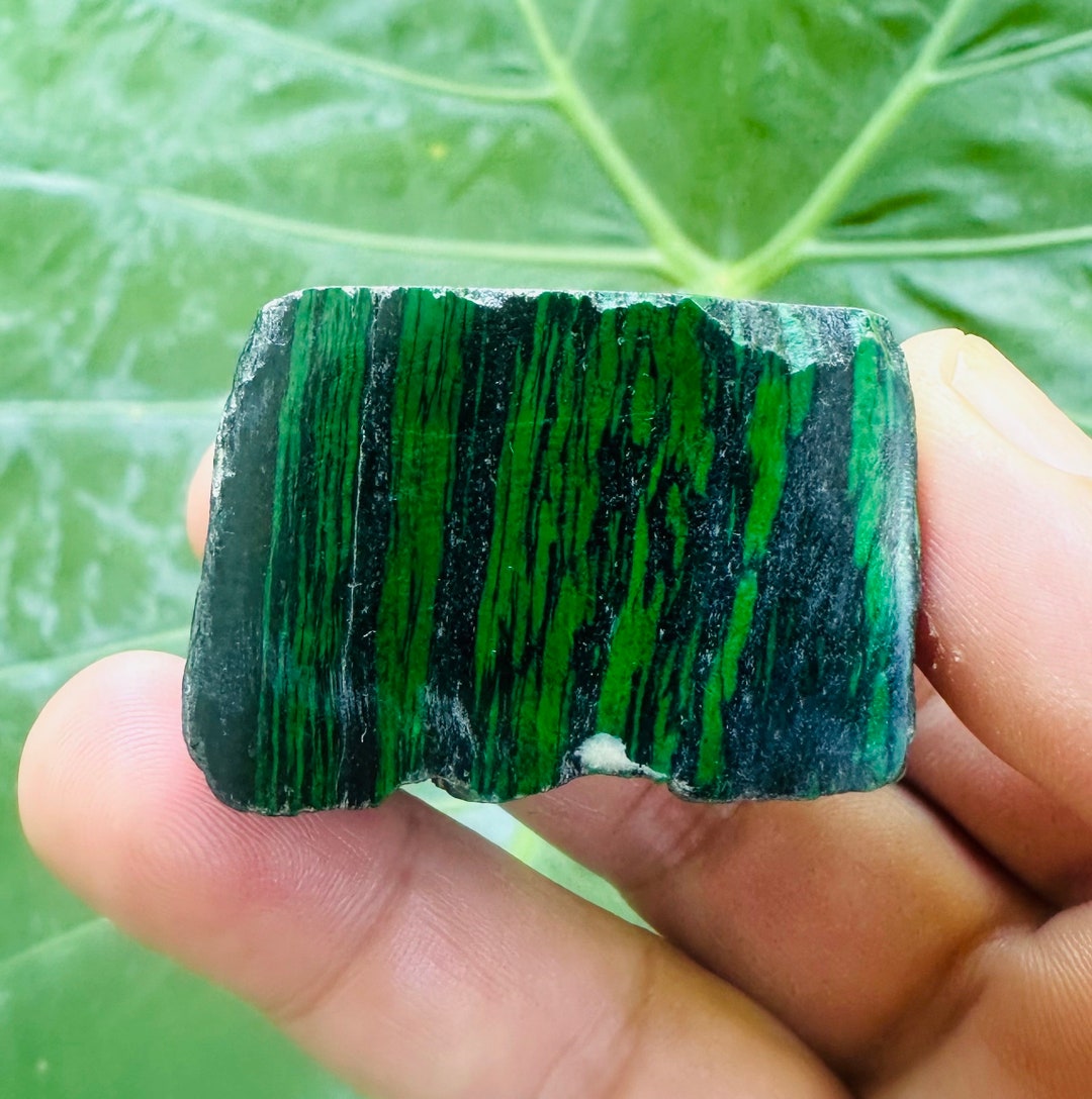 361.50 Carats Natural Rock Kosmochrol Jade,maw Sit Sit Jade,jade Albite ...