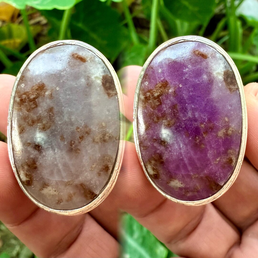 Rare Hackmanite UV Color Change,heckmanite,sodalite,uv Colors Change ...