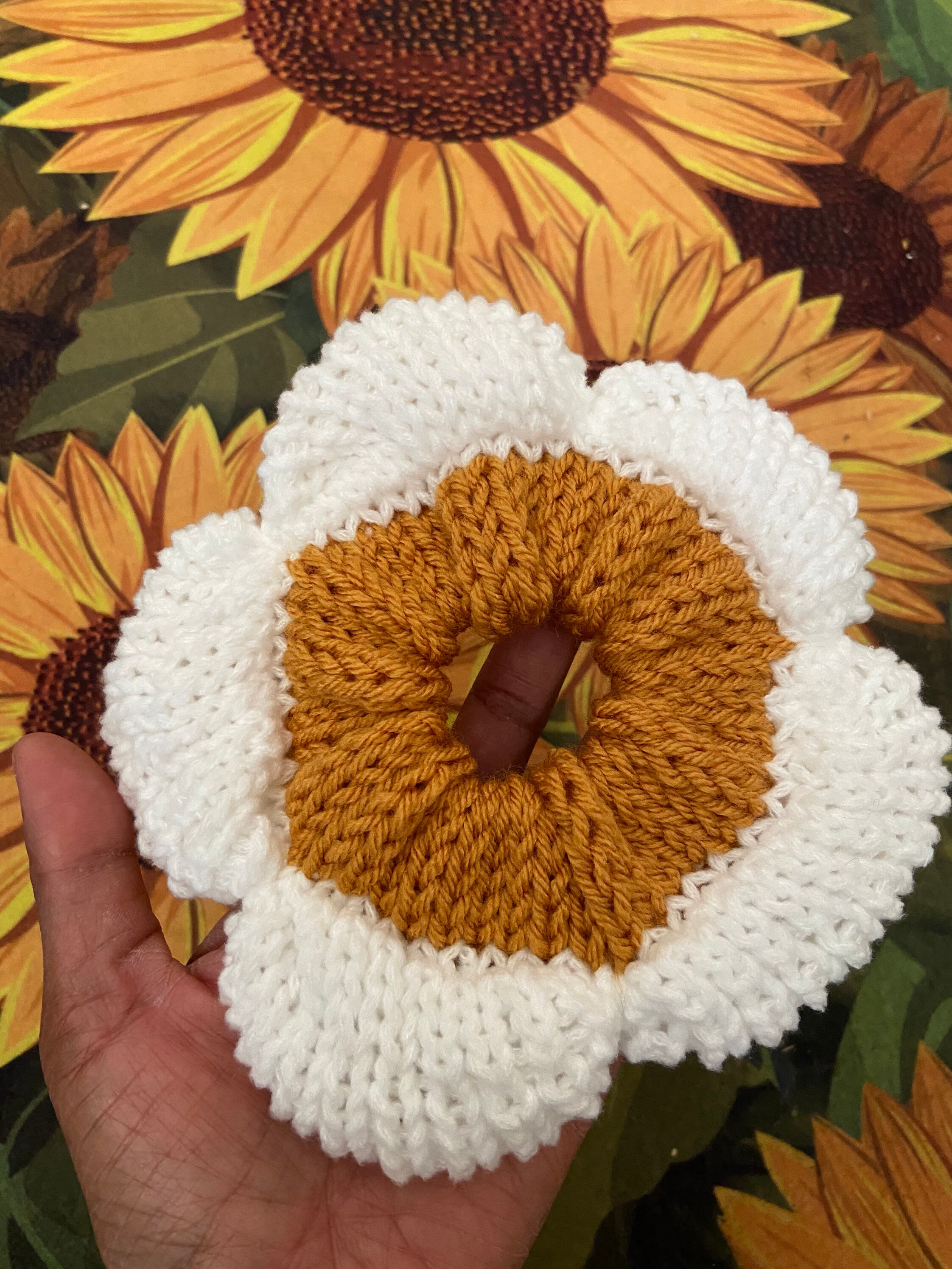 Sunflower Scrunchies Pattern, Flower Scrunchies Pattern for Knitting ...