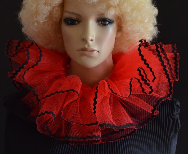 Red and Black Burlesque Clown Collar or Neck Ruff Ruffle - Etsy UK