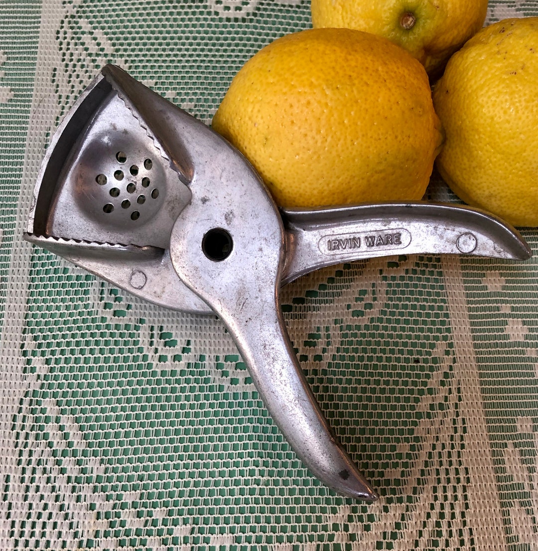 1960s Vintage Retro Citrus Squeezer. Handheld Lemon Lime Juicer. 60s ...