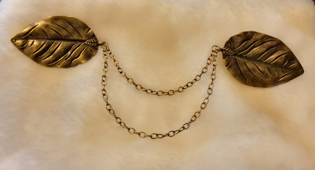 Cloak Clasps- Large Leaf / Leaves (color-bronze/brass) - Etsy