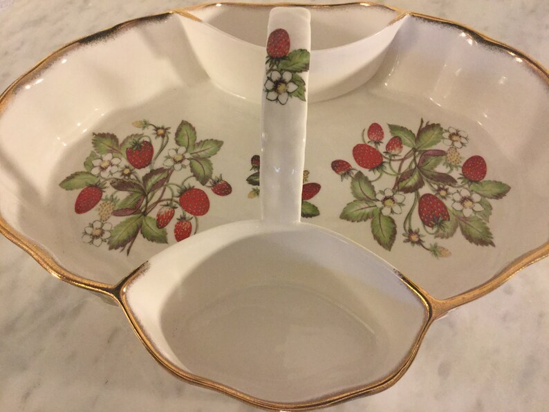 Vintage Beautiful St GEORGE Fine Bone China strawberry Relish Tray/bowl ...