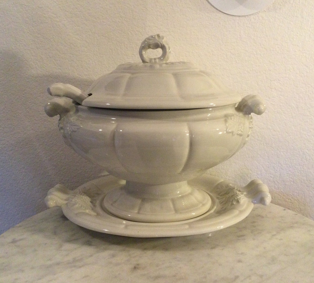 RED CLIFF Ironstone GRAPES Oval Tureen Lid Ladle & - Etsy