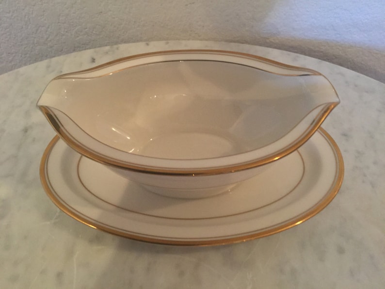 Vintage Noritake Ivory China linton Pattern No. 7552. Sugar Bowl & Lid ...