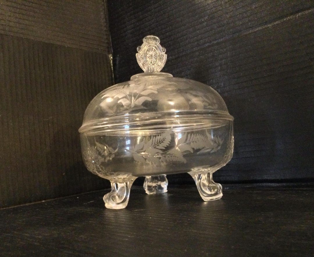 DALZELL, GILMORE, LEIGH “water Lilly” Compote With Lid. Pressed Glass ...