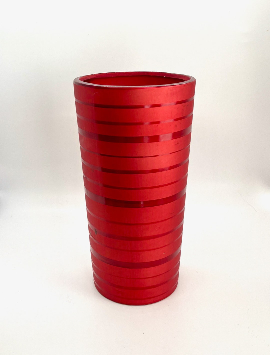 Contemporary Red Striped Glass Floral Vase - 8 1/2-inches Tall ...