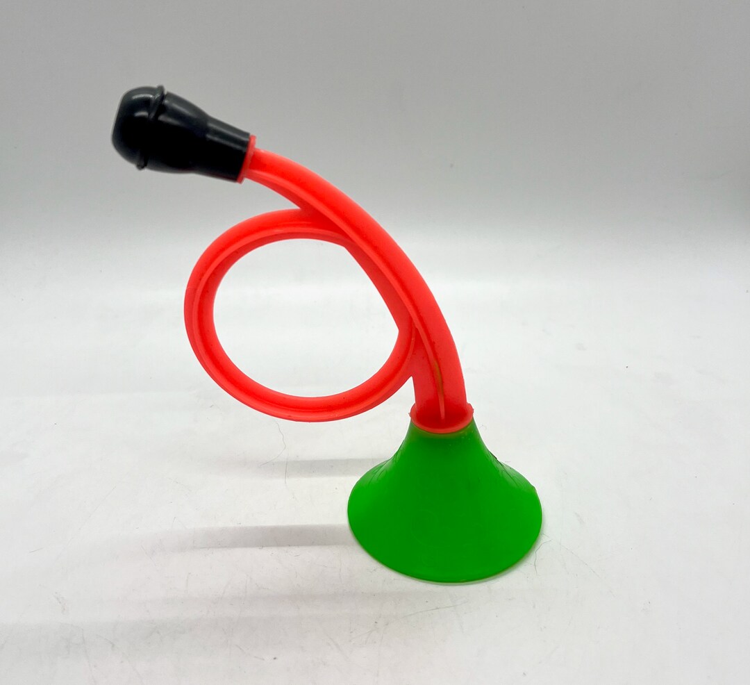 Plastic Circular Horn Retro Musical Toy Plays a Single Note SPEC Toys ...