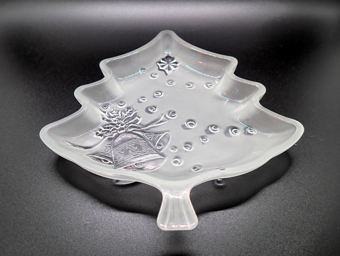 Frosted Christmas Tree Plate 7 1/2 Frosted - Etsy