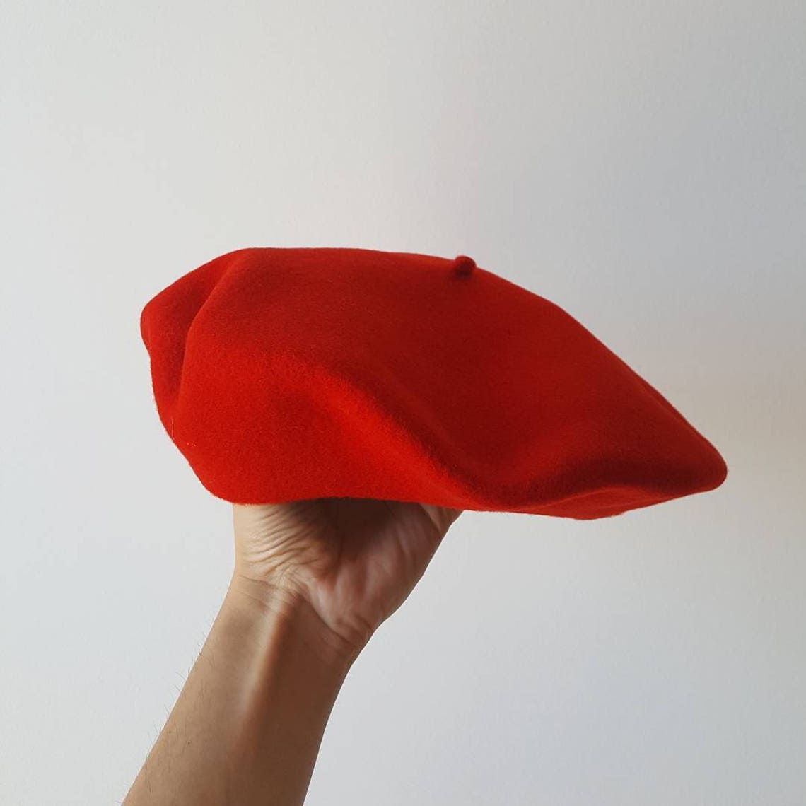 RED BERET - Etsy