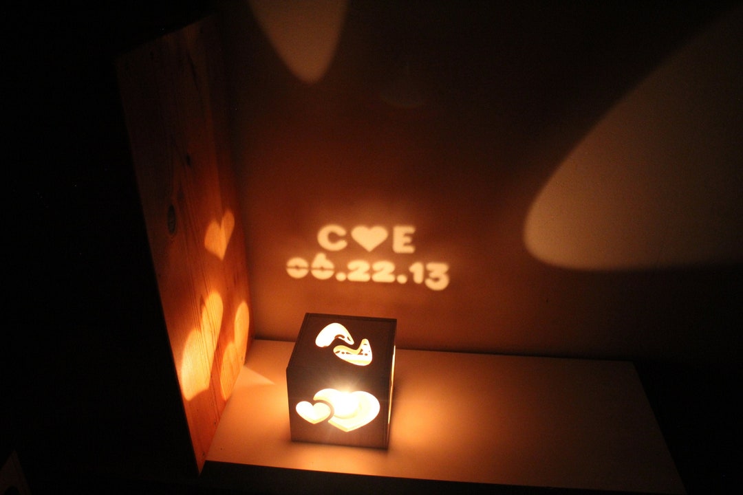 Personalized Magic Light Box, 7th Anniversary Gift - Etsy