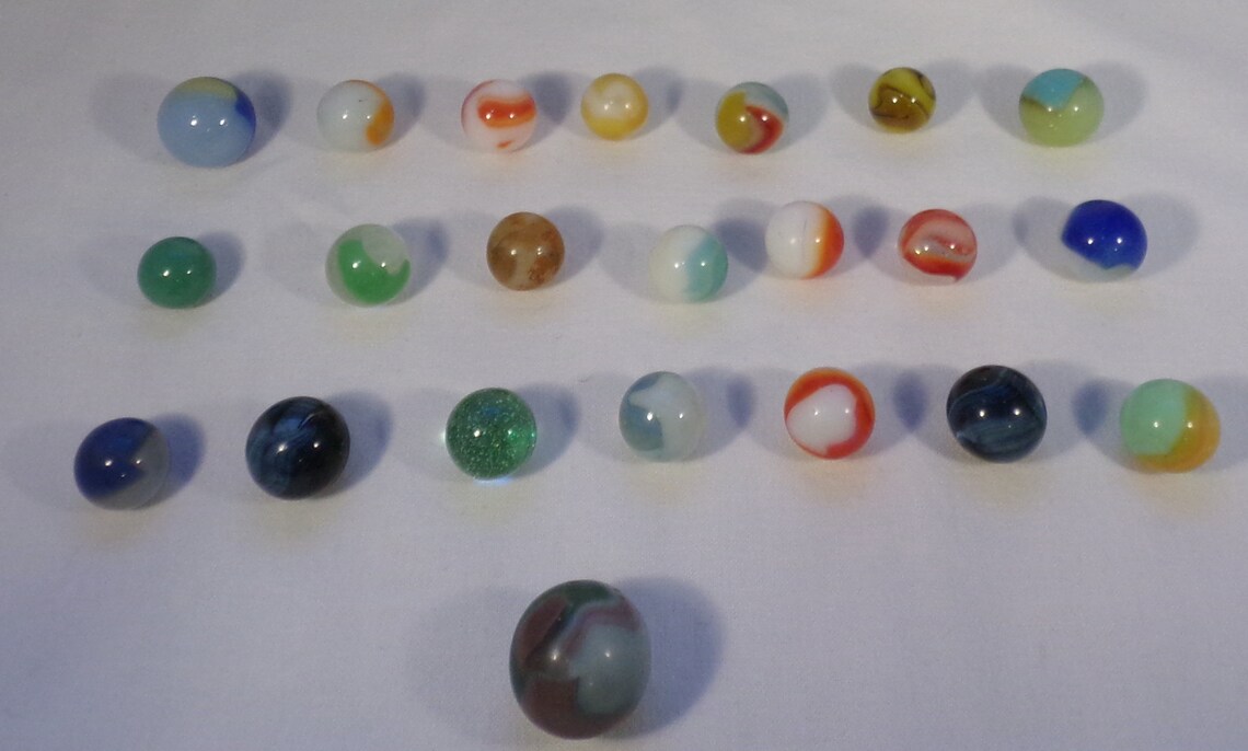Vintage Mix of Orange and Green Fluorescent Marbles | Etsy