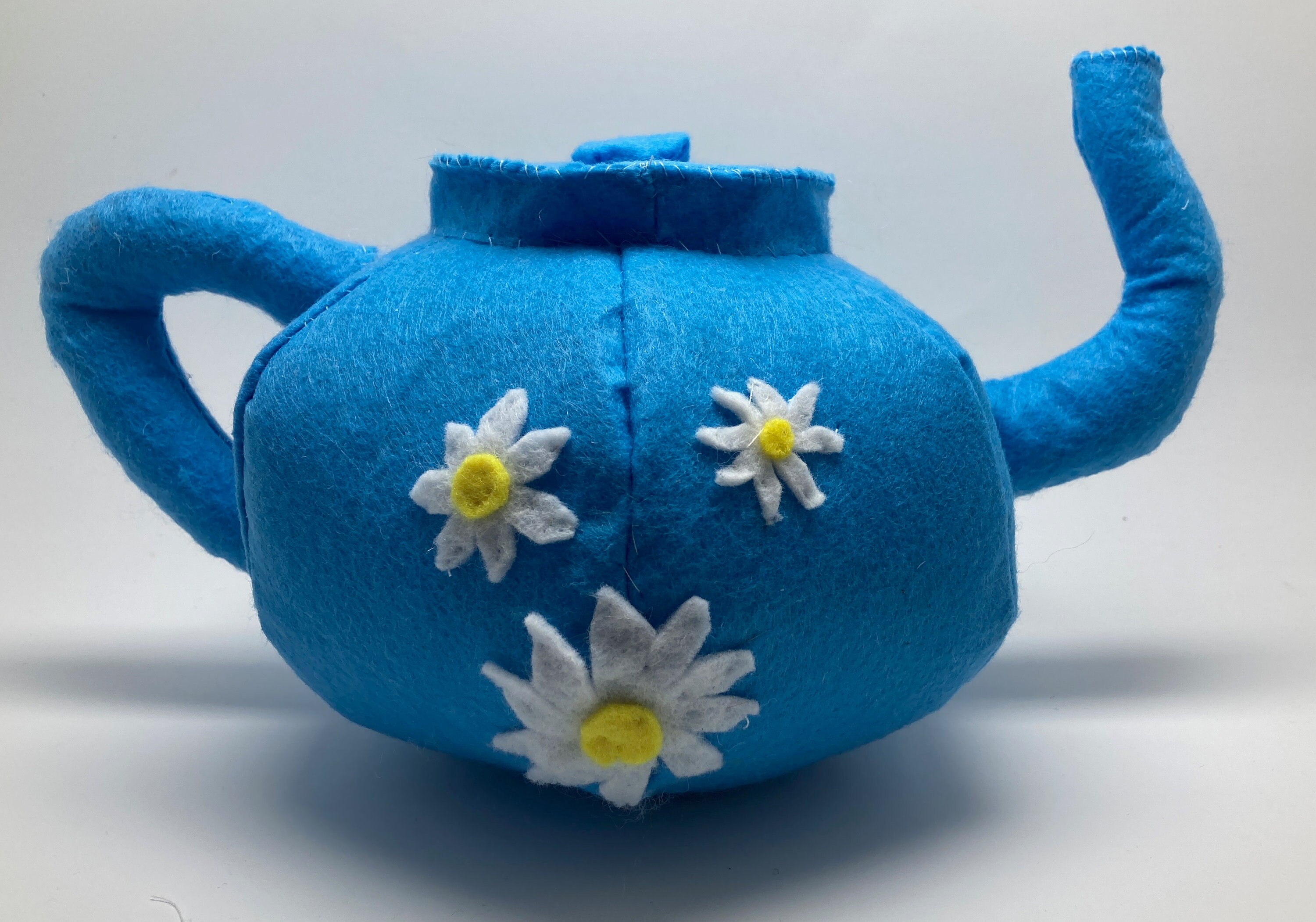 Toy Tea Set Soft Blue Felt Daisy Pattern, Tea Pot and 2 Tea Cups - Etsy