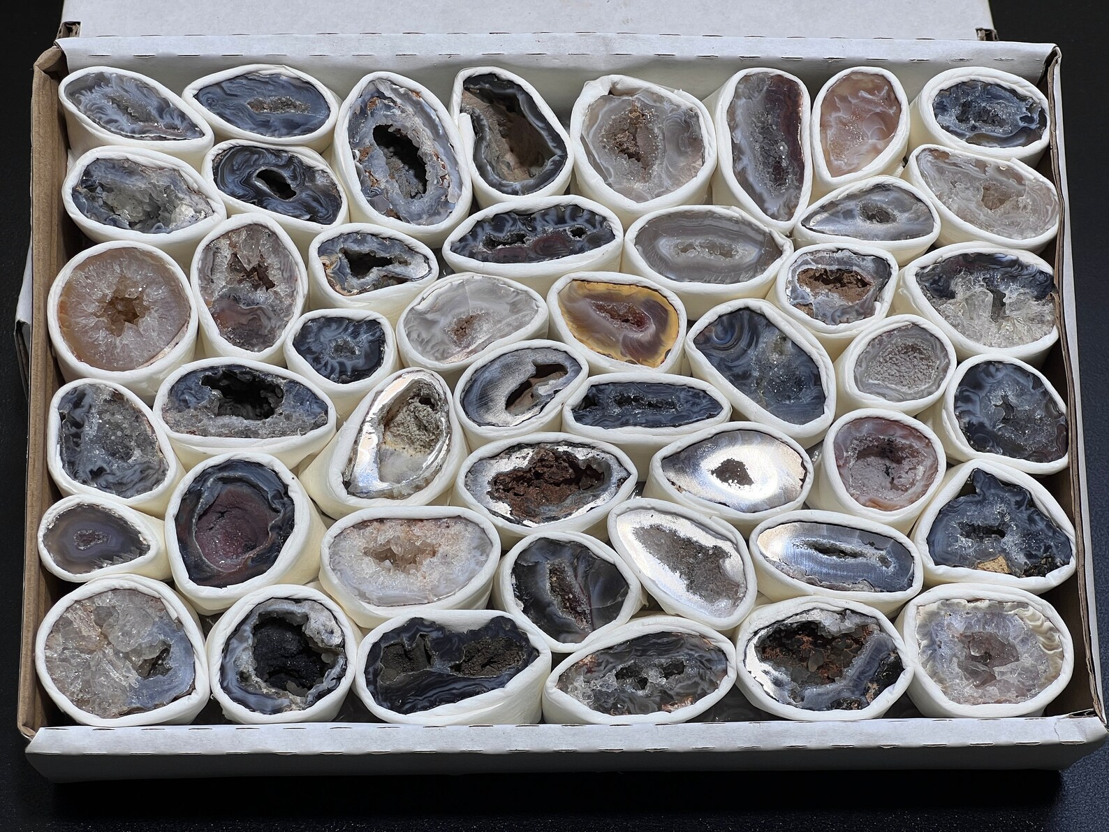 Oco Geode Cut Crystals (avg 3.5 Lbs) Box Flat Bulk Wholesale Lot Rough ...