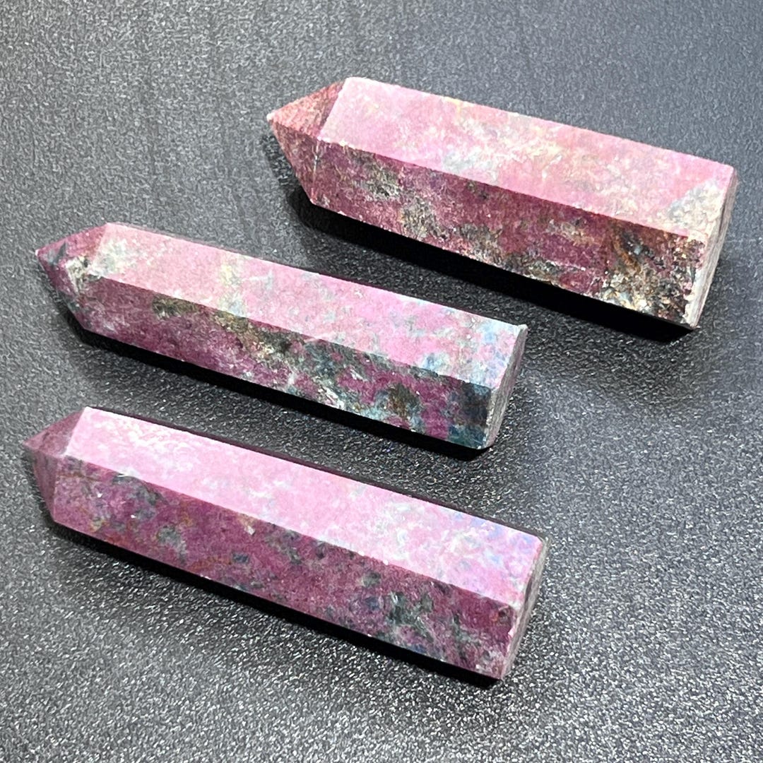 Red Ruby & Fuchsite Crystal Standing Tower Obelisk Point (UV Reactive ...