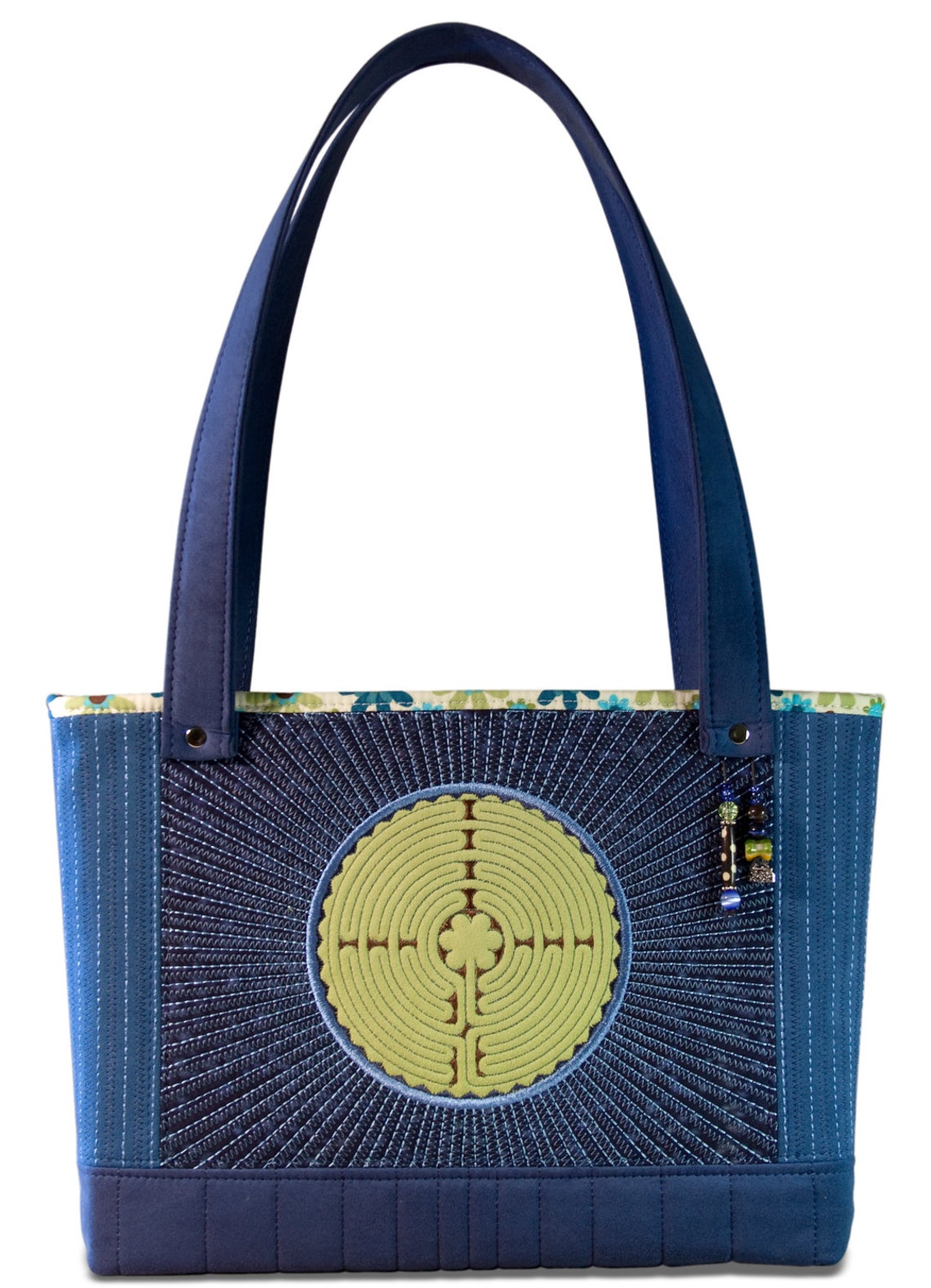 Labyrinth Machine Applique Design - Etsy