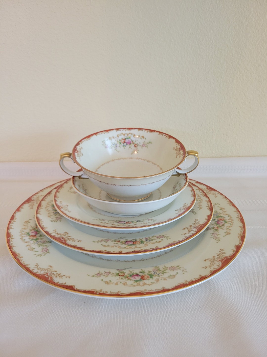 Vintage 1940s Meito China 5-pc Place Setting, Pattern V2161, Cream ...