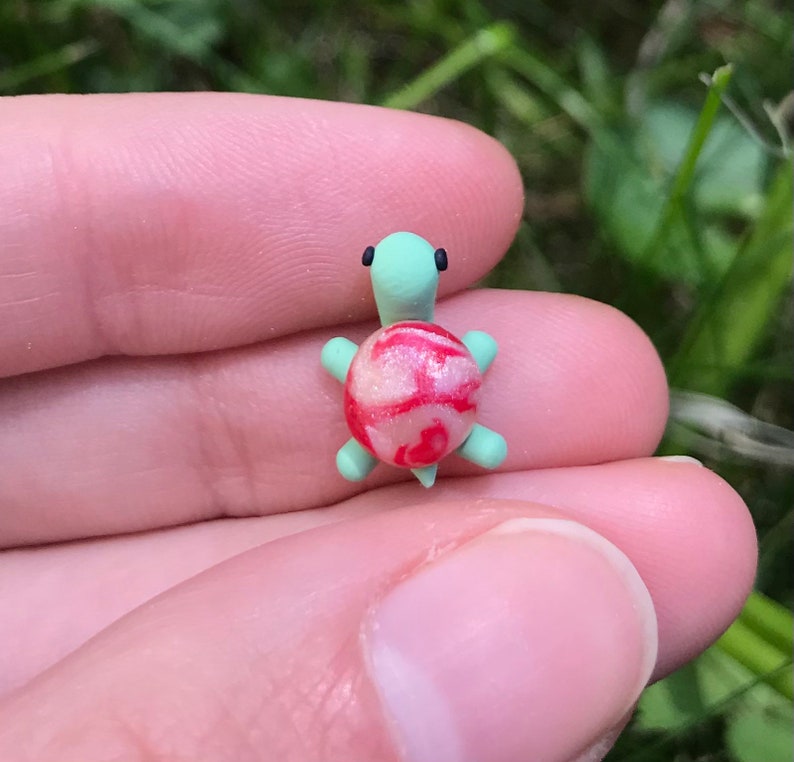 1 Mini Turtle Collectible Figurine Polymer Clay Turtle - Etsy