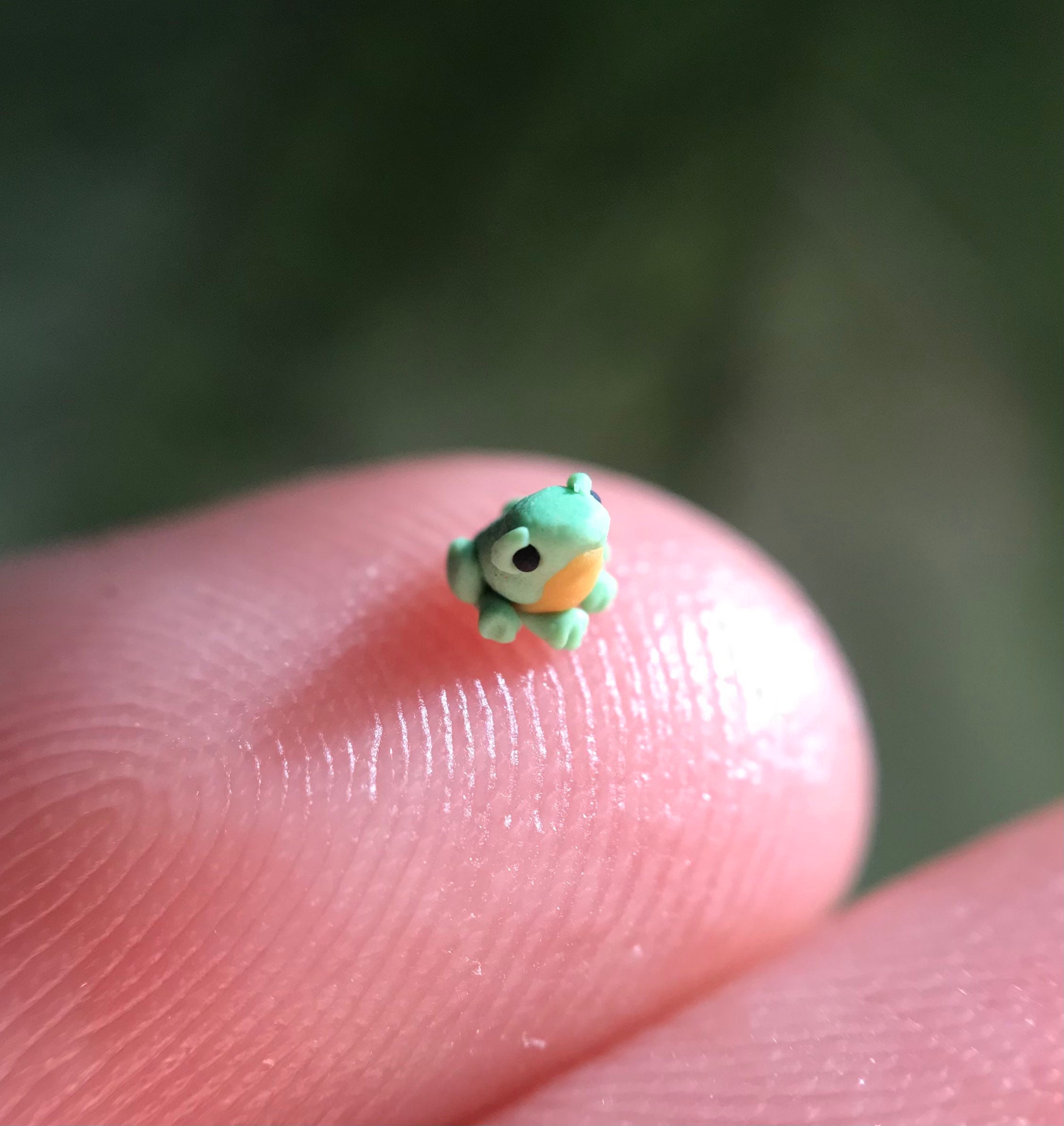 Frog Micro Sculpture, Miniature Green Frog, Collectible Clay Sculpture ...