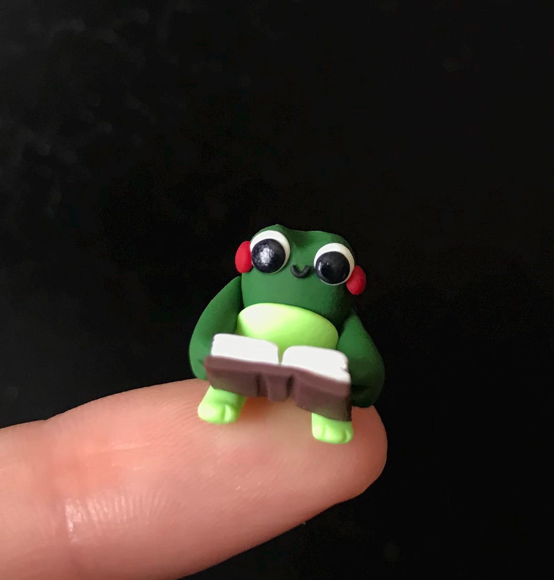 Reading Froggy Figurine, Cute Miniature Frog With a Book Sculpture ...