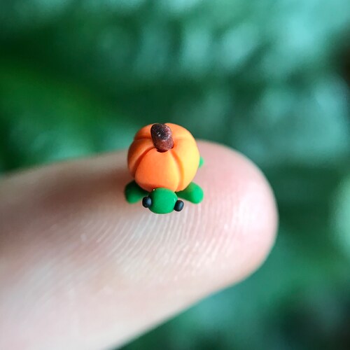 1 Mini Turtle Collectible Figurine Polymer Clay Turtle - Etsy