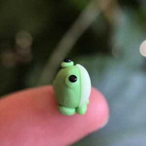 Green Frog Miniature, Polymer Clay Frog Sculpture - Etsy
