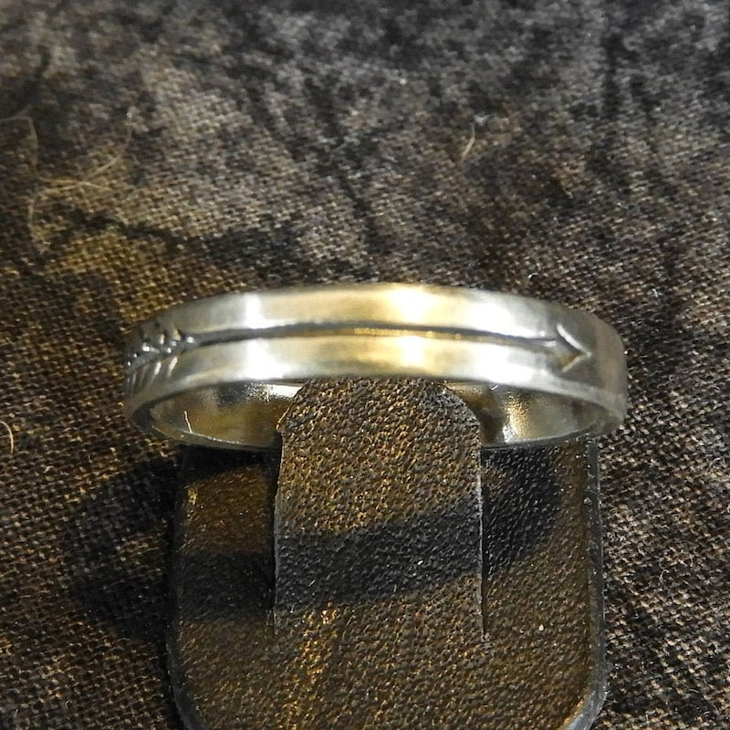 Arrow Ring - Etsy