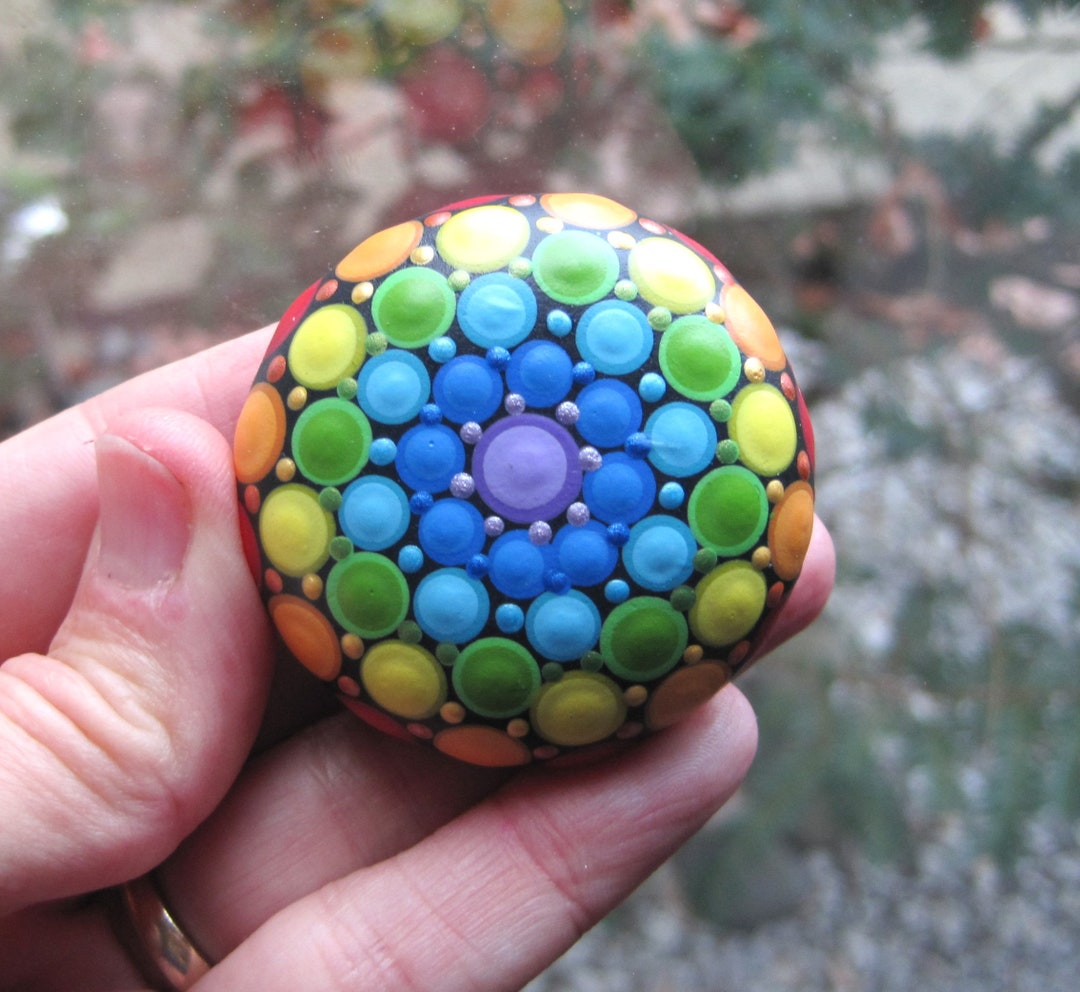 CHAKRA Mandala RIVER Stone Hand-painted Rock Energy Meditation Rainbow ...