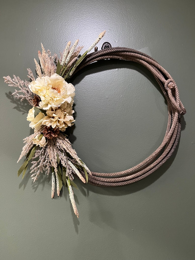 Lasso/lariat Wreath, Farmhouse Decor, Rope Wreath, Custom Floral Wreath ...