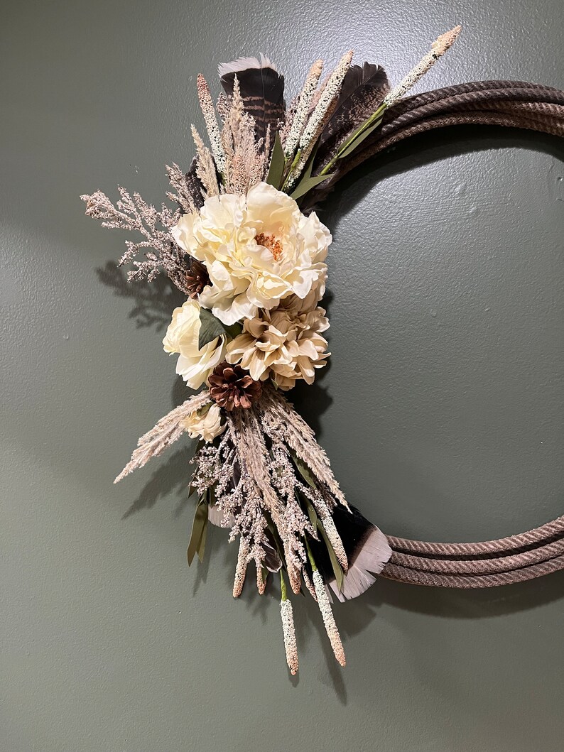 Lasso/lariat Wreath, Farmhouse Decor, Rope Wreath, Custom Floral Wreath ...
