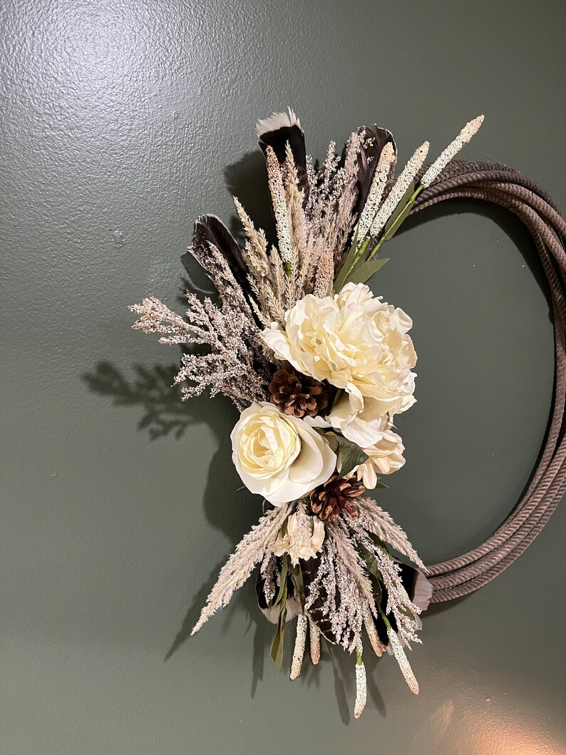 Lasso/lariat Wreath, Farmhouse Decor, Rope Wreath, Custom Floral Wreath ...