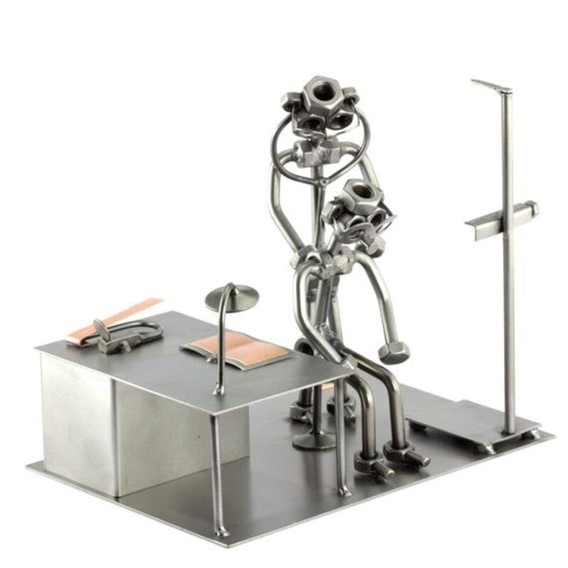 Wire Sculpture Doctor - Etsy