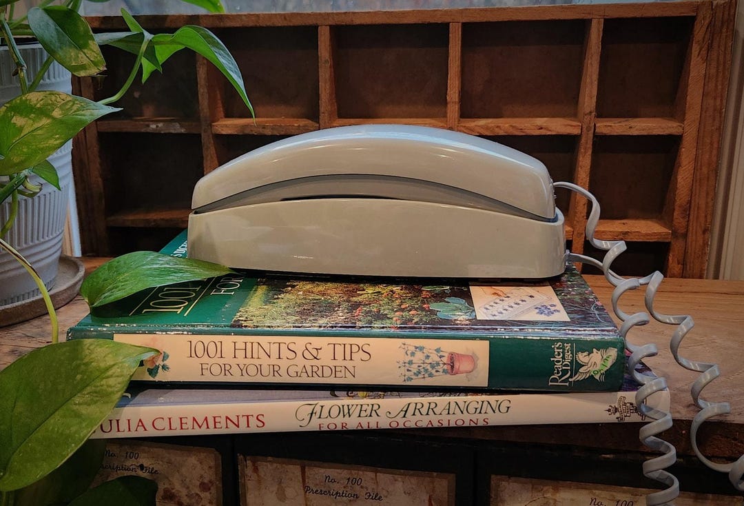 Vintage AT&T Trimline 230 Powder Blue Corded Landline Phone 90s Retro ...