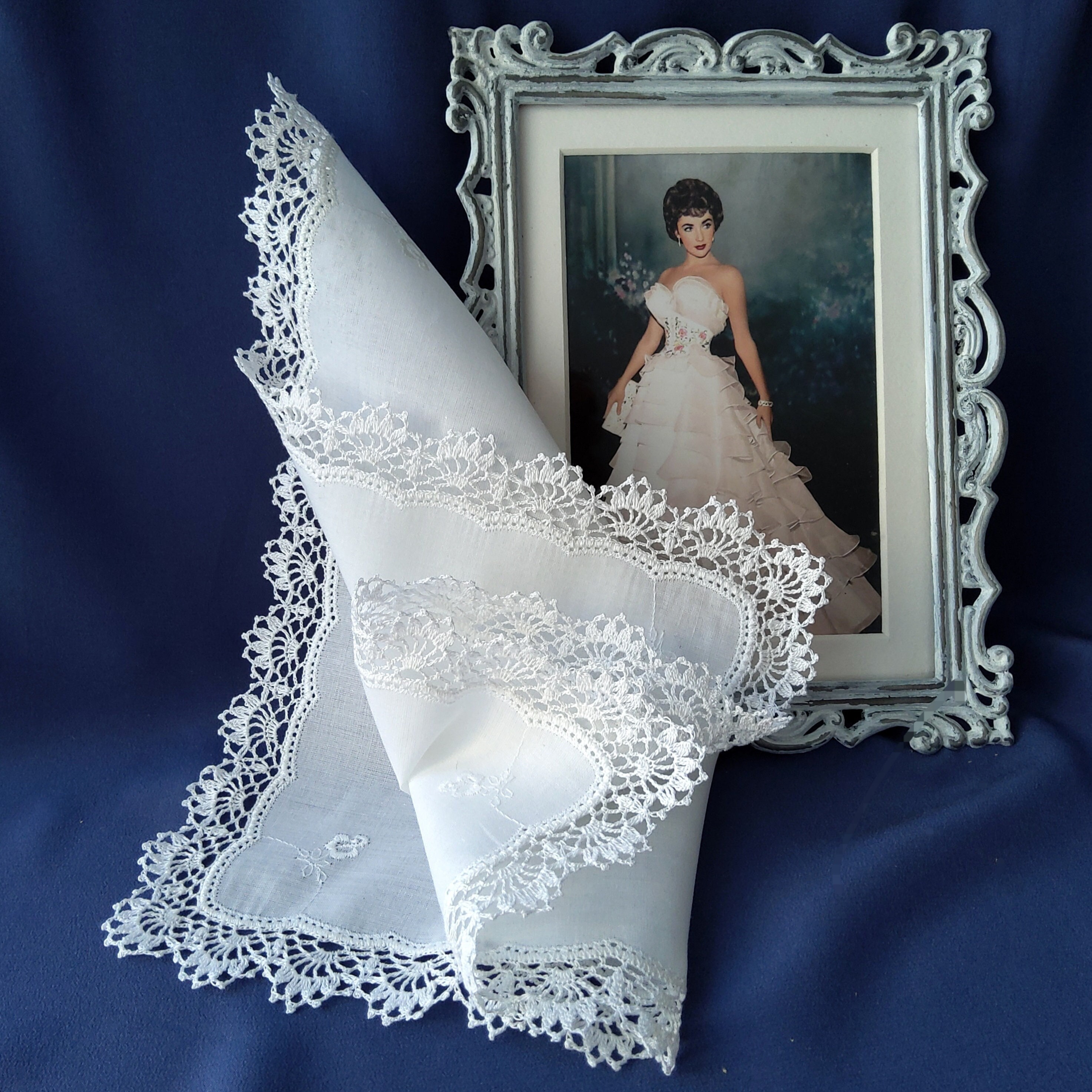 Wave Edge Crochet Lace Handkerchief. - Etsy