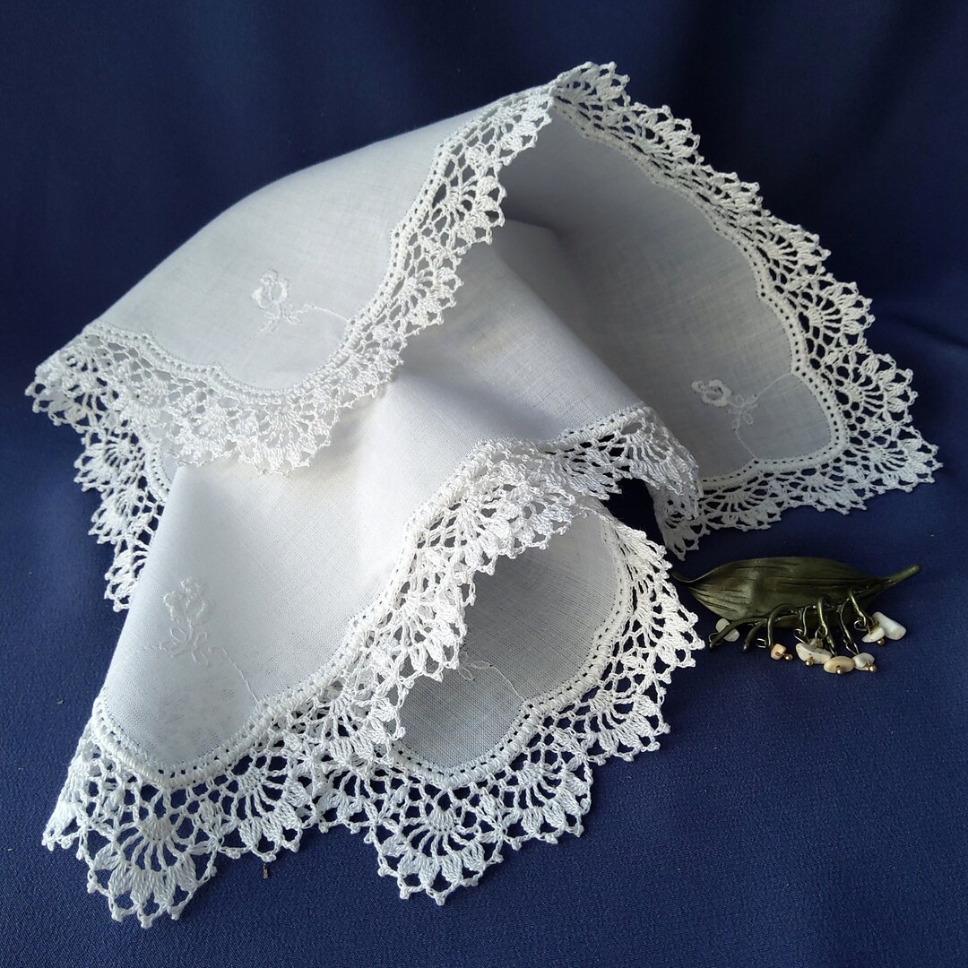 Wave Edge Crochet Lace Handkerchief. - Etsy