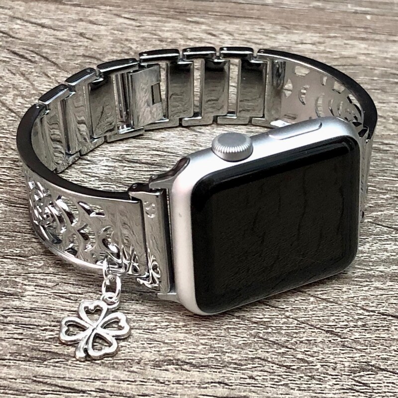 Clover Watch Woman - Etsy