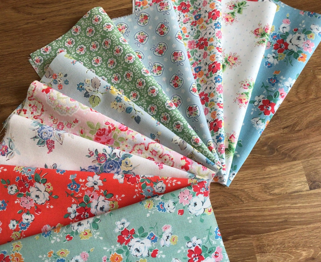 Cath Kidston 10 * 25cm X 25cm Square Bundle Clifton Kempton Ditsy Mews ...