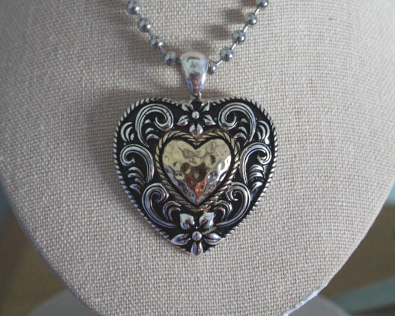 Western Heart Necklace - Etsy