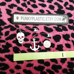 A Pair of Skull and Anchor Laser Cut Acrylic Safety Pin Badge - Etsy