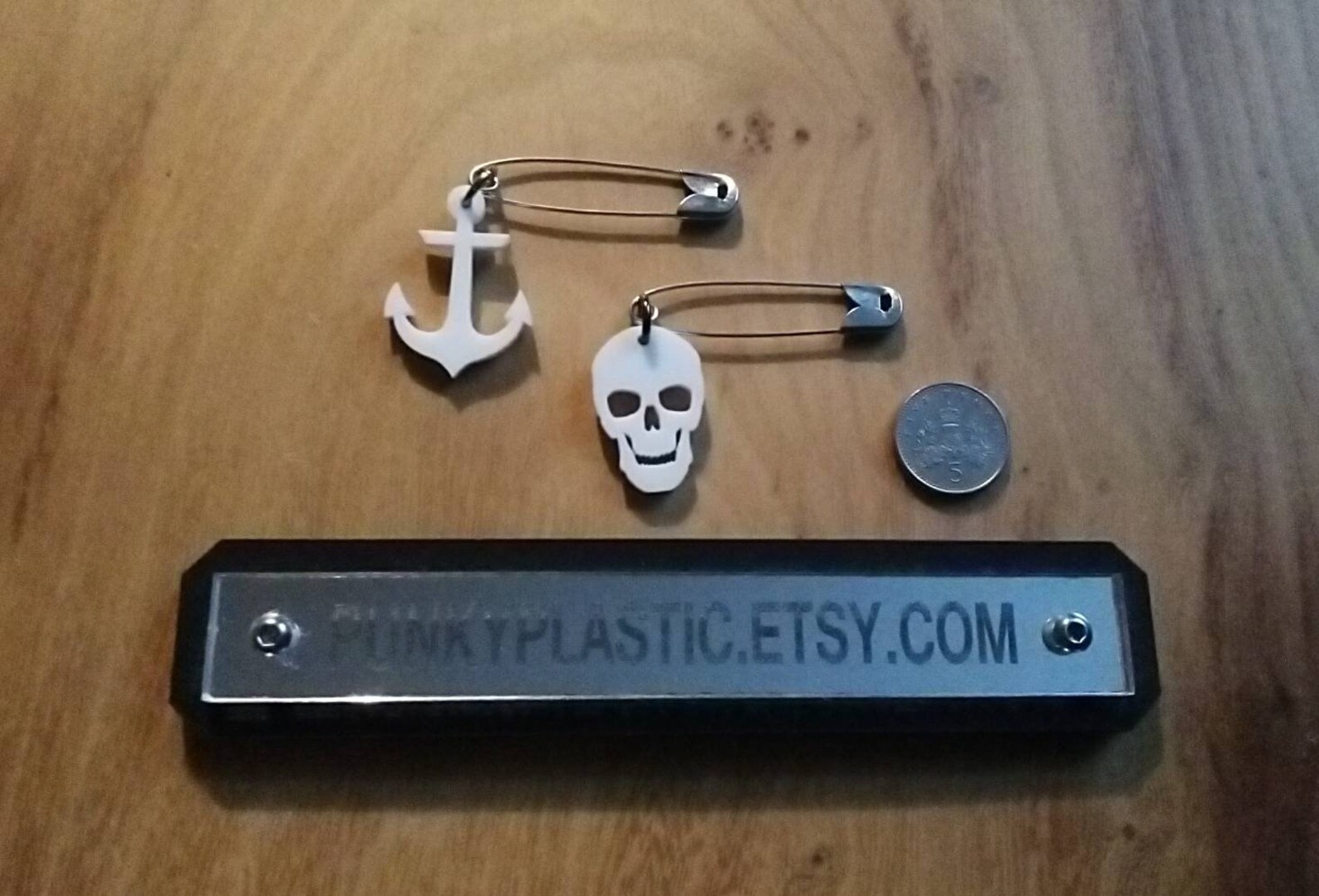 A Pair of Skull and Anchor Laser Cut Acrylic Safety Pin Badge - Etsy