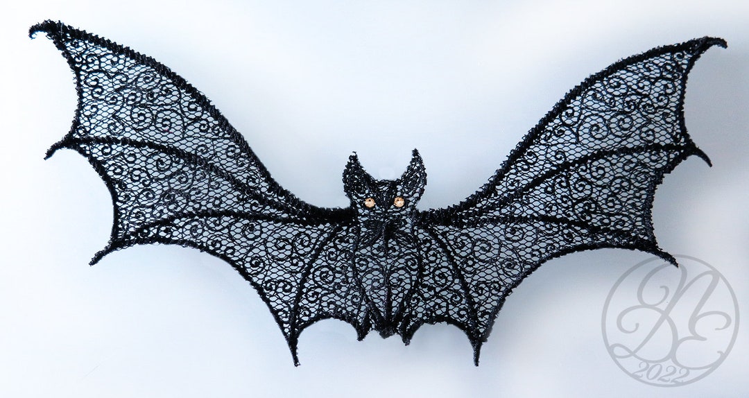 Lacey the Bat - Halloween Themed Embroidery Files - 3 Sizes - Etsy