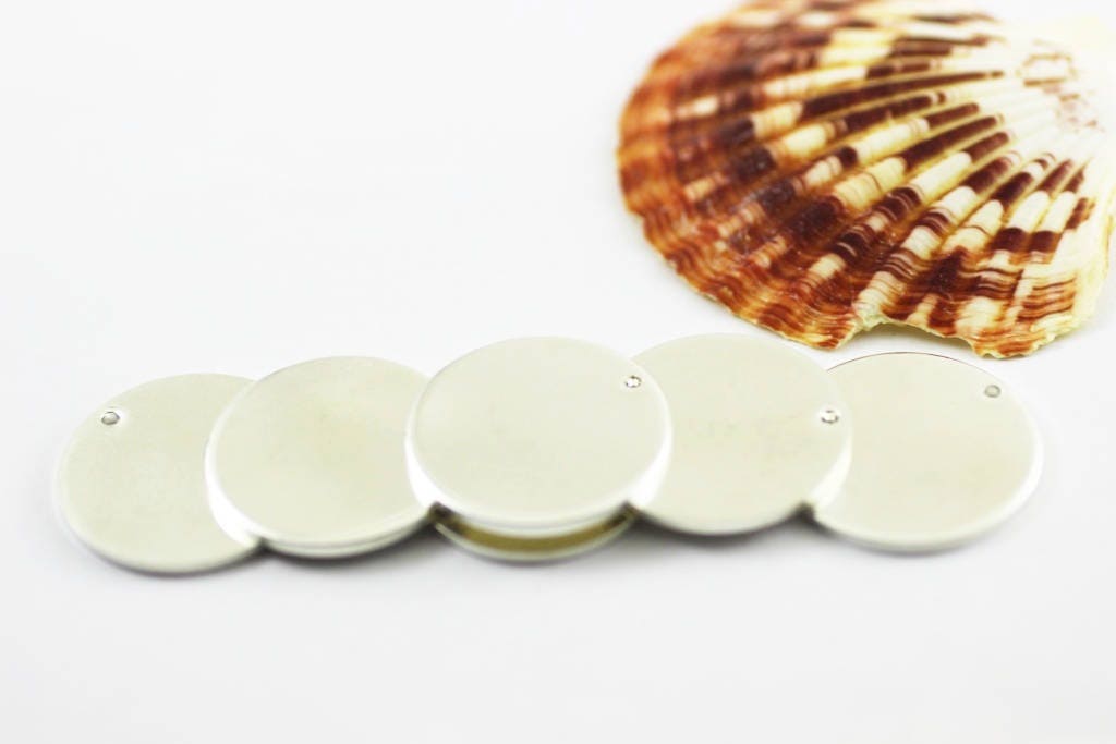1.4x25mm Shiny silver plated Disc Round Stamping Discs | Etsy