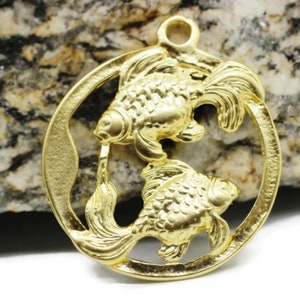 Matt Gold Pisces Charms, 34x38mm Zodiac Charms, Horoscope Charms ...