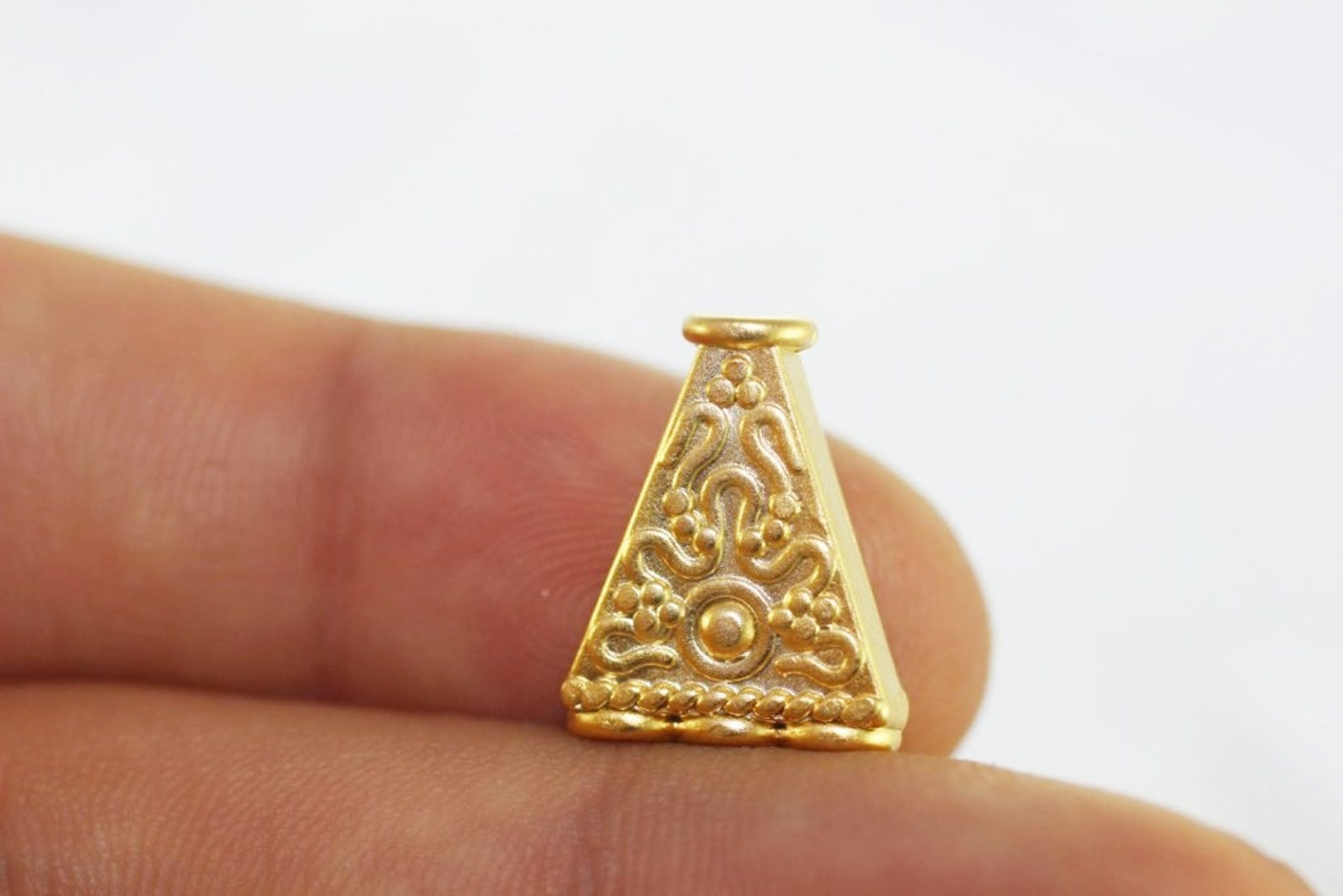 24k Gold Plated Multi Strand Mystic Pattern Triangle Filigree | Etsy