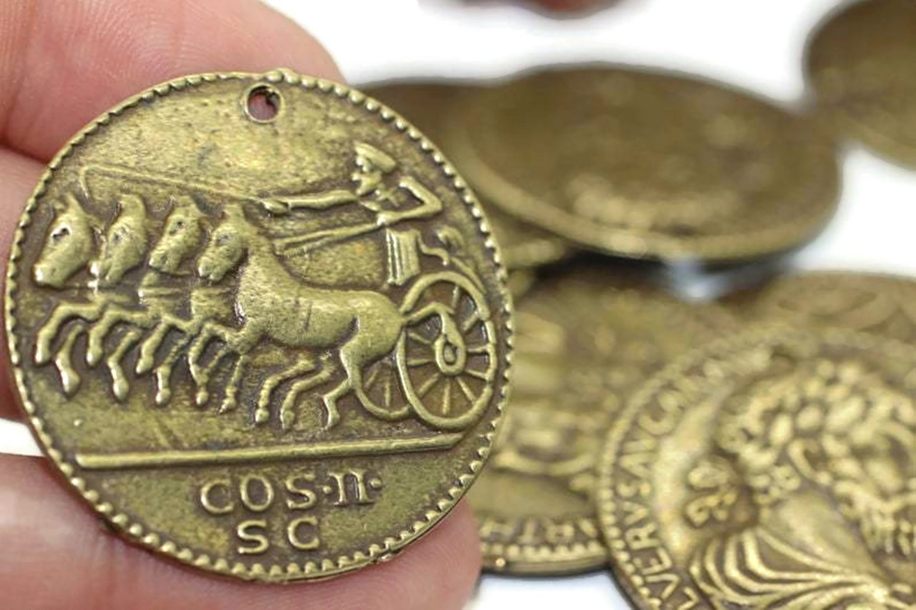 Roman Empire Imperial Emperor Ceasar Antique Bronze Coins, 35 Mm Bronze ...