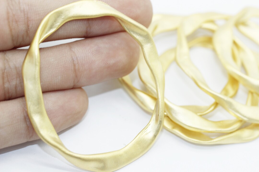 Oval Ring Closed Loop, Pendant Ring Connector, Large Matt Gold Curved ...